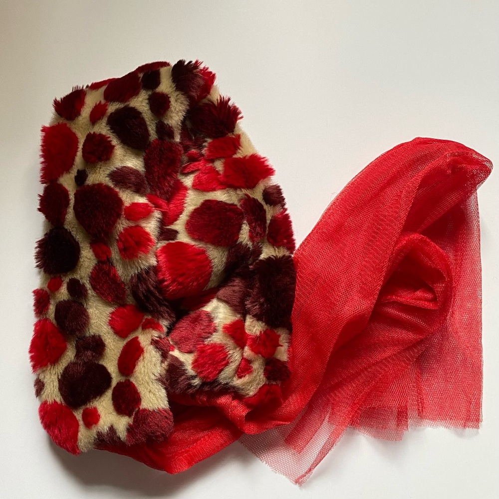 Beautiful Nude/Red/Burgundy Faux Fur Sash - Gem